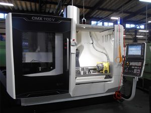 増産に伴い、マシニングセンター CMX1100V（森精機）を導入しました。 - タケダ工業株式会社